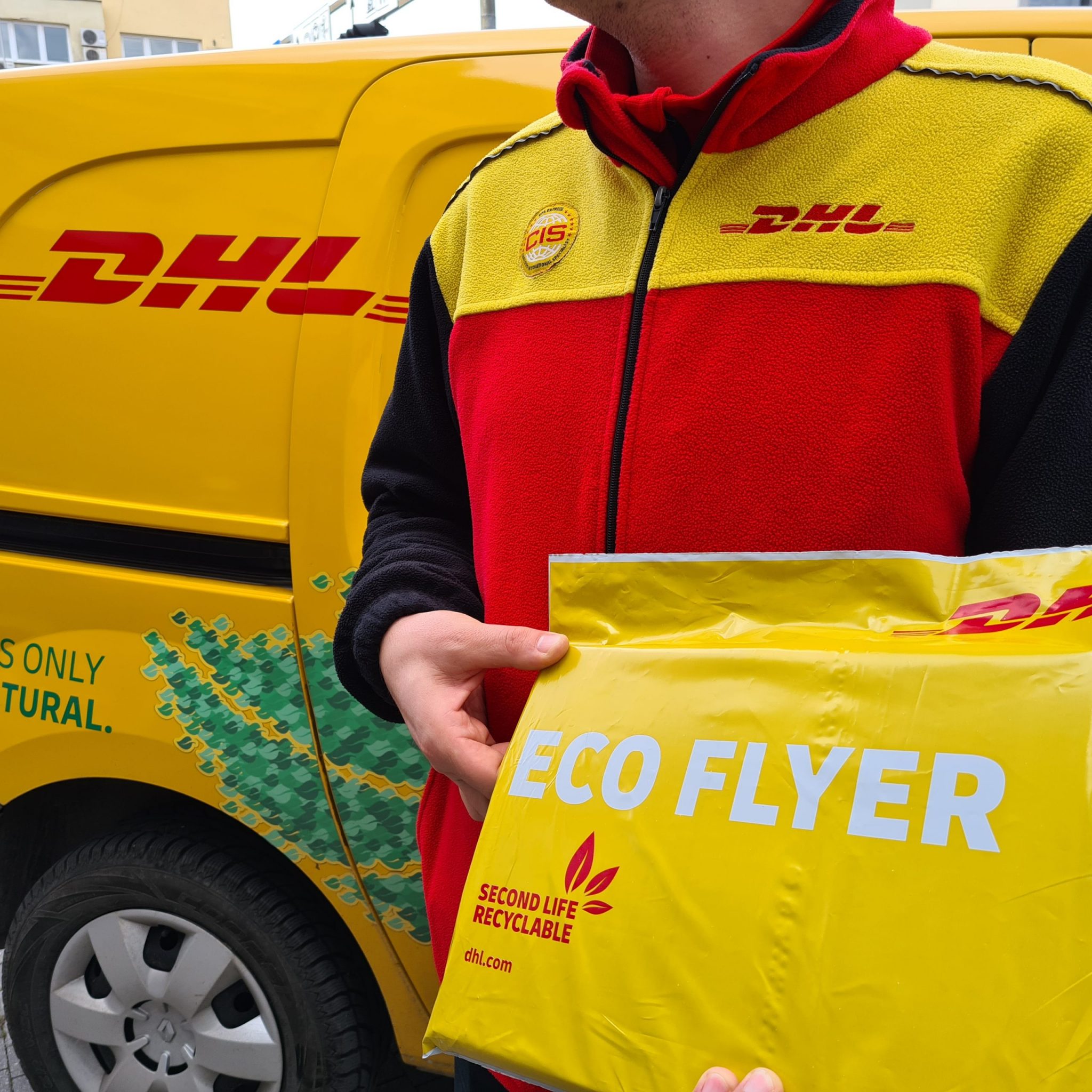 DHL uses 100% Second Life, Eco packaging - AmCham